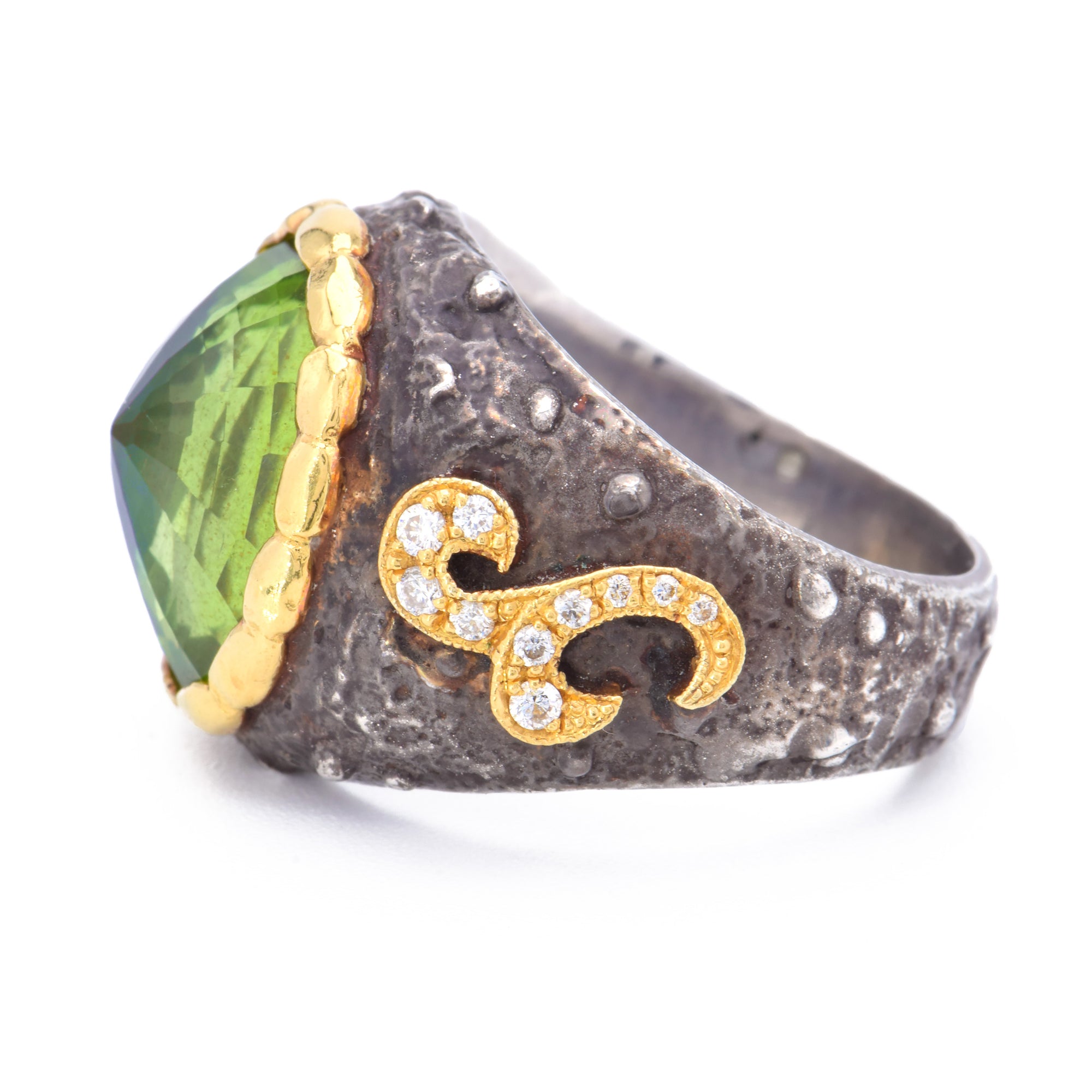 Victor Velyan Peridot Ring | Shop Alchemy Jewelry Store Portland Oregon